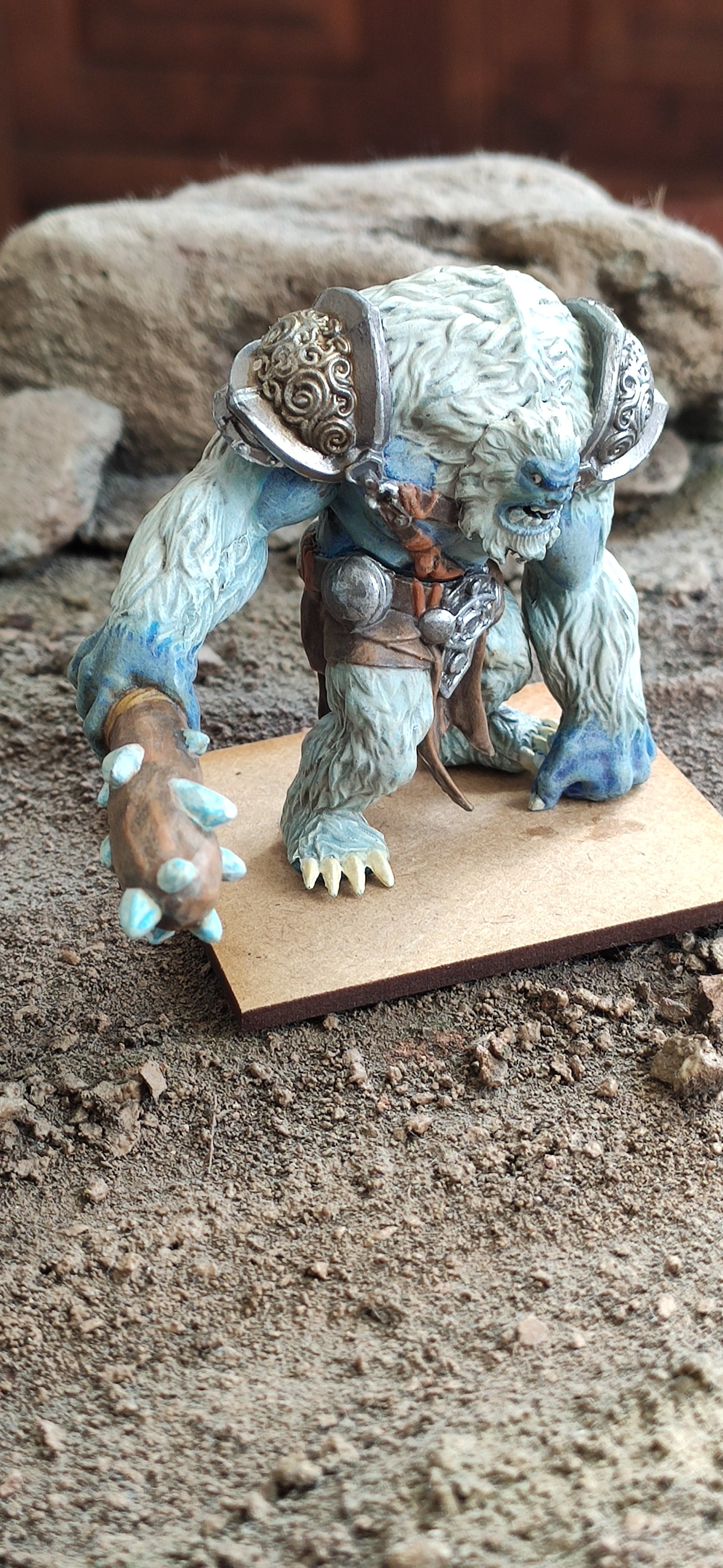 Finally painted my snow trolls - Showcase - The Kings of War forum